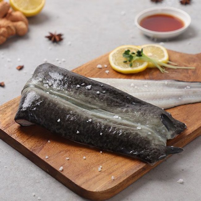 [우등수산] 영광 민물장어 500g (손질후 350g, 1-2미) 소스, 생강 증정