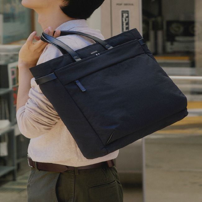 헤지스 | 헤지스핸드백 HJBA5F330BK [HATCH-BAG] 블랙 나일론 토트백 | 갤러리아몰